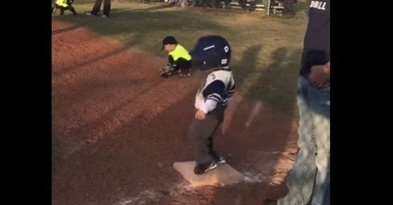 When The Batter Took Too Long, This Little Kid Busted Some Adorable ...
